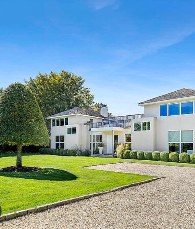 Modern Water Mill Estate | EstateSales.org