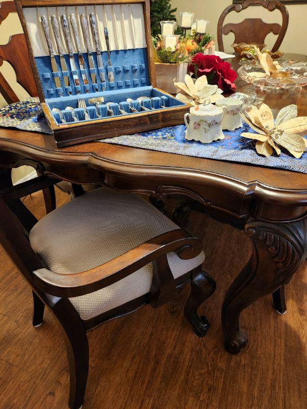 Aerl Estate Sale | EstateSales.org