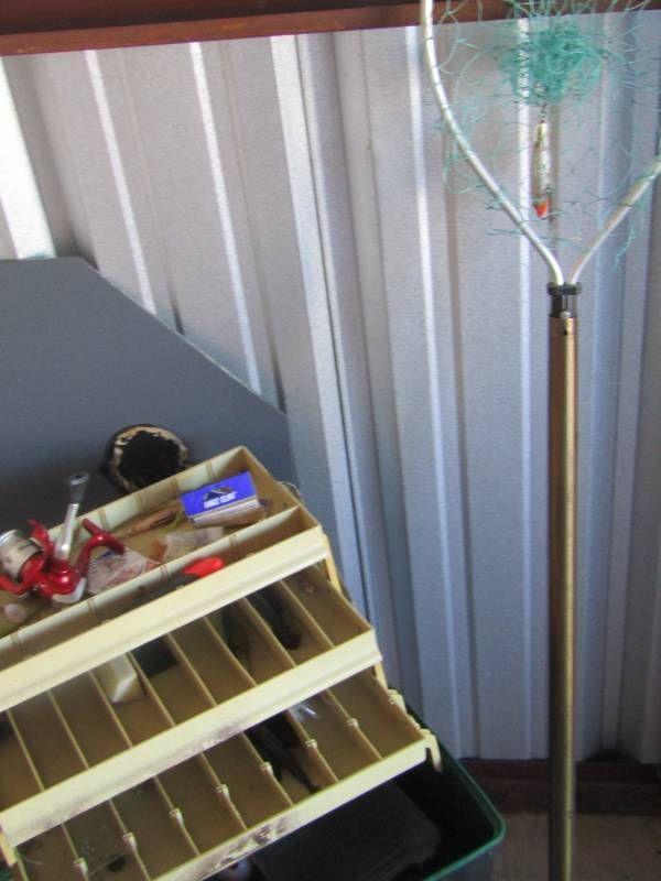 Abandoned storage unit auction | EstateSales.org