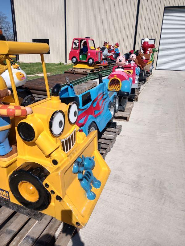 Kiddie ride auction | EstateSales.org