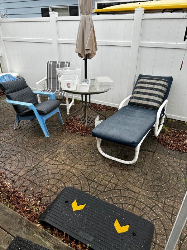 Mini Hoarder Sale | EstateSales.org