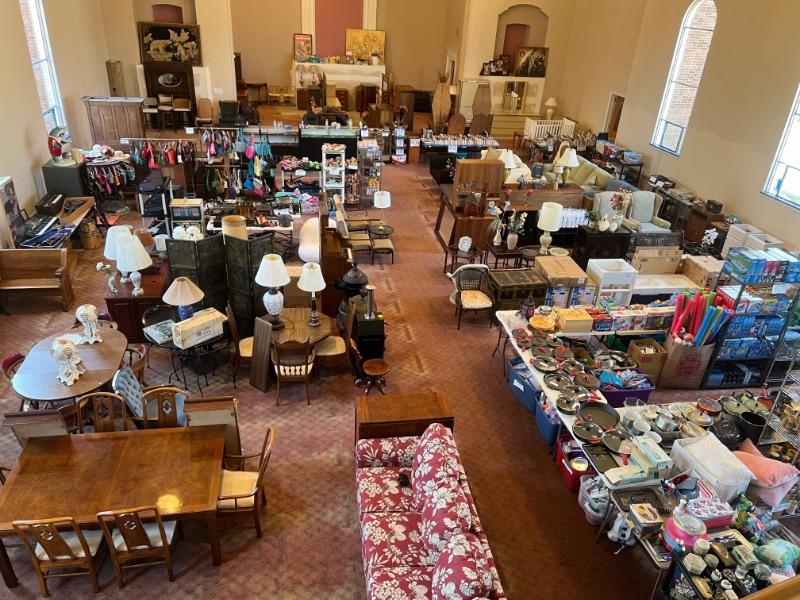 Amazing Indoor Tag Sale | EstateSales.org