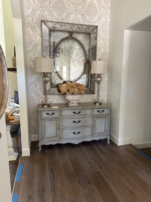 Selling everything I Own | EstateSales.org