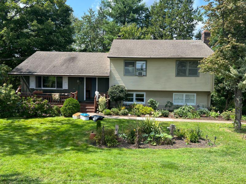 RUSTIC BARN WALLINGFORD ESTATE SALE | EstateSales.org