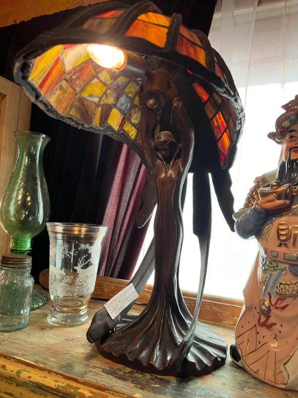 Collector and Crafter’s Fun Richmond Estate Sale | EstateSales.org