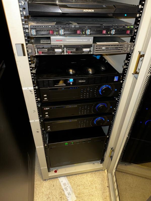 60K SQUARE FOOT FULL OF ~ GORGEOUS FURNITURE, OFFICE FURNITURE , ART ...