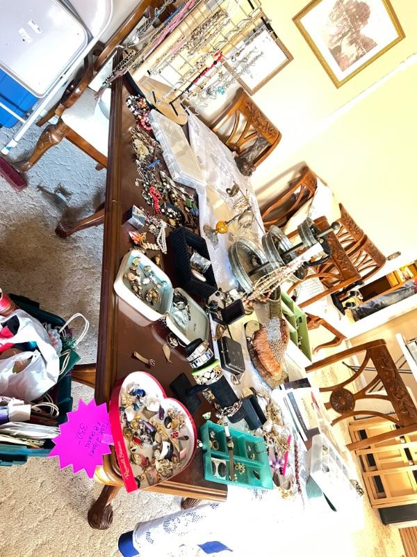 LAST DAY — End of the Year Epic Sale! | EstateSales.org