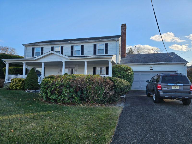 SPRING LAKE...LAKE CUOMO WATERFRONT...2 DAY BLOW OUT ESTATE SALE ...