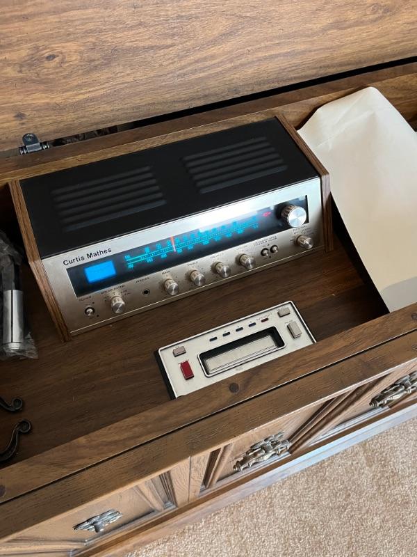 Busy Bee: Great Picker Sale | EstateSales.org