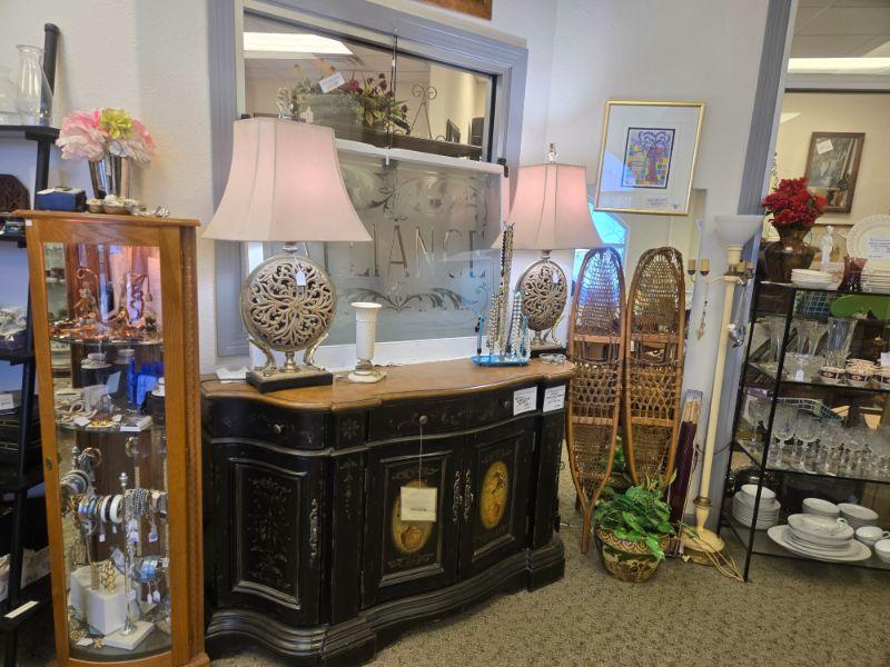 ***OPEN TODAY AT 10:00AM*** - Spring Liquidation Sale! | EstateSales.org