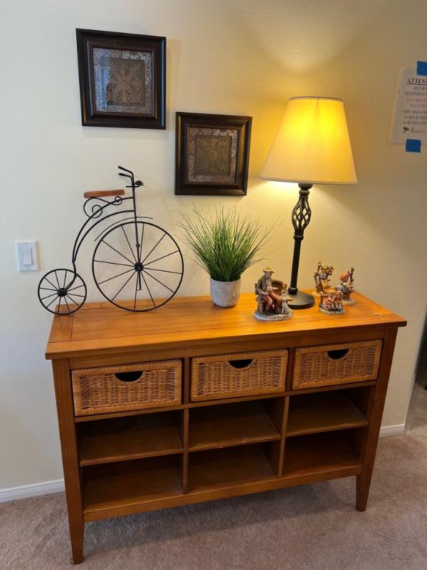 50% OFF Grasons of Coachella Valley, Beaumont Estate Sale | EstateSales.org