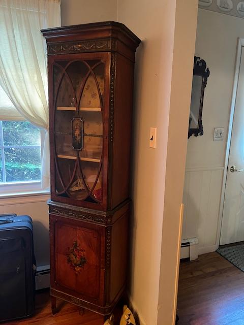 Bayville Tag Sale by Mona | EstateSales.org