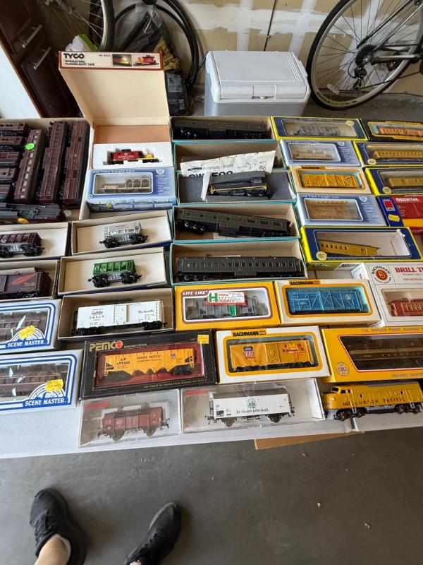 City View Estate | EstateSales.org